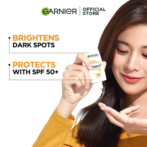 Bright Complete UV Matte Vitamin C Sunscreen SPF50护 | Garnier
